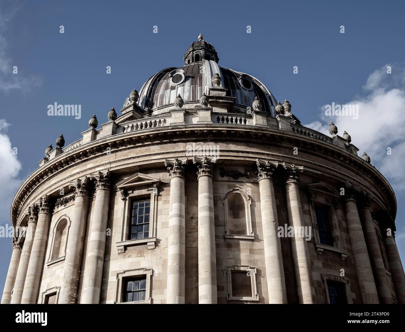 Radcliffe Camera, Oxford Landmark, University of Oxford, Oxford ...