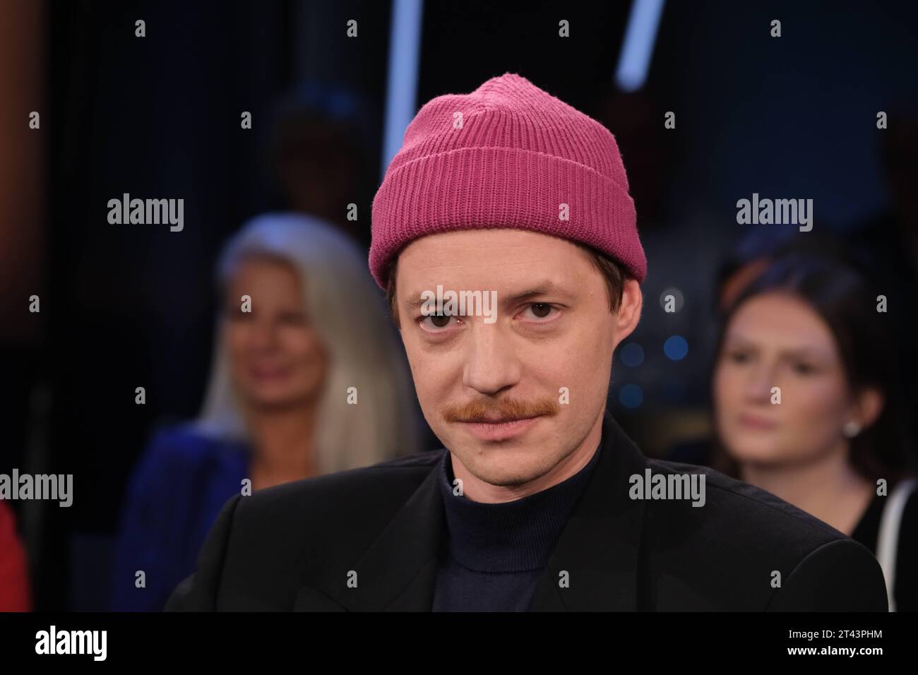 Merlin Sandmeyer zu Gast in der NDR Talk Show, Fototermin am 27.10.2023 ...