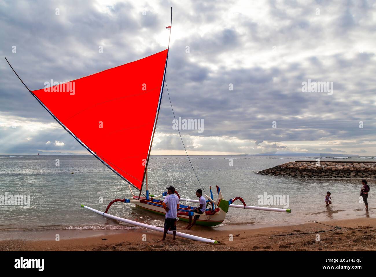Indonesian traditional competition hi-res stock photography and images ...