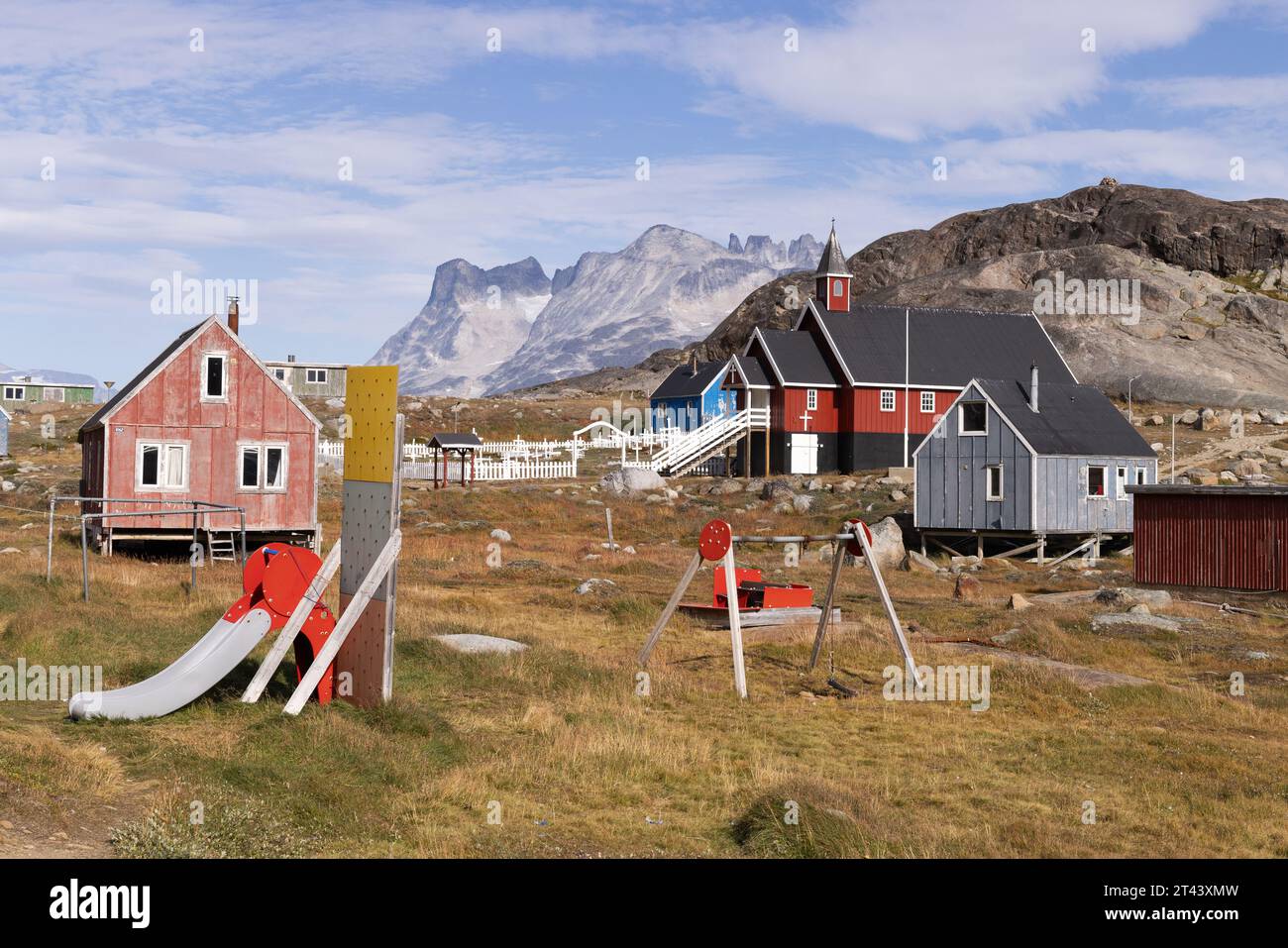 Aappilattoq village settlement, southern Greenland - an Inuit village ...