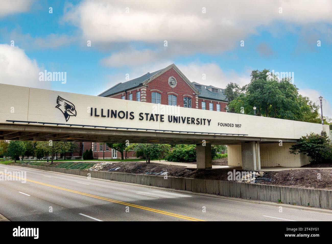 NORMAL, IL, USA - OCTOBER 18, 2023: Entrance bridge and logo on the ...