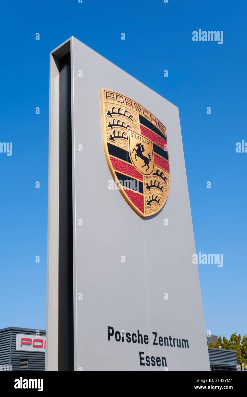 Porsche, Writing at the Porsche center Essen Stock Photo - Alamy