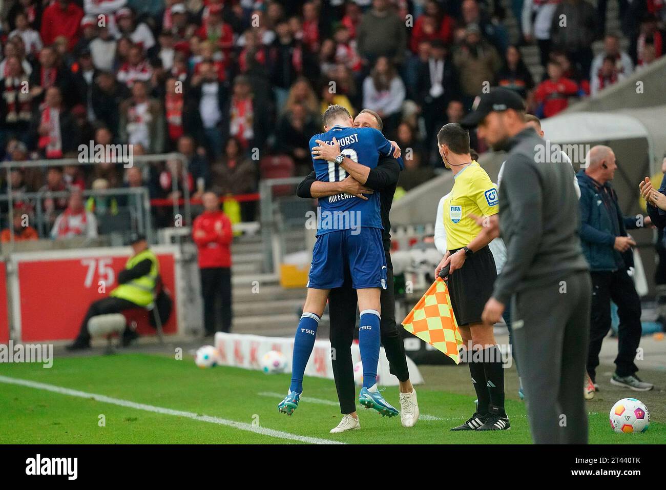 Stuttgart, Deutschland. 28th Oct, 2023. 10/28/2023, MHPArena, Stuttgart, GER, 1.FBL, VfB ...