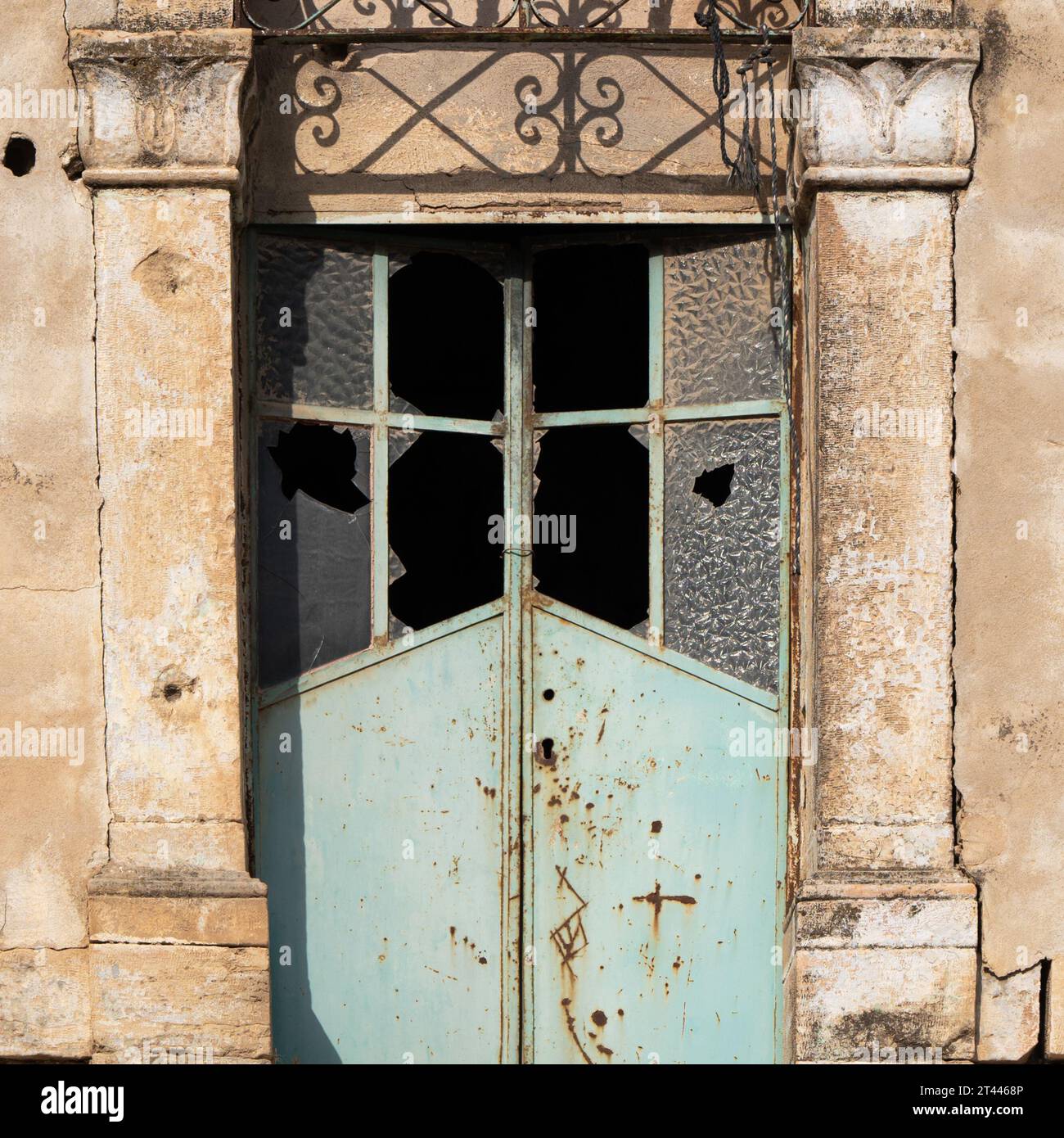 Window with a broken glass in an ancient building Stock Photo - Alamy