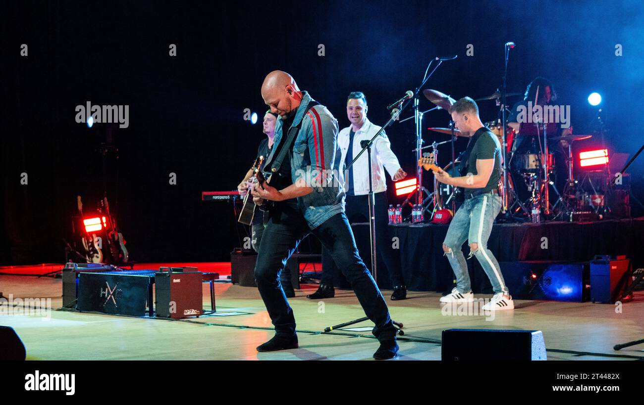 L to R Brock Hunter, Ty Hunter and Luke Hunter of the Canadian Country ...