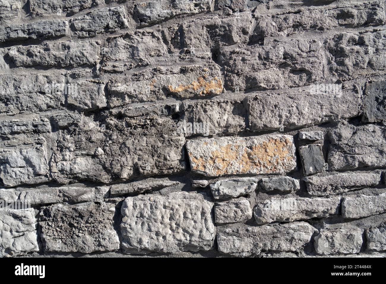 Old building wall texture hi-res stock photography and images - Alamy