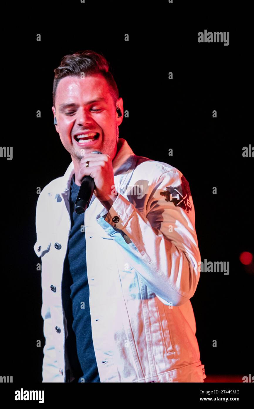 Edmonton, Canada. 26th Oct, 2023. Ty Hunter lead singer of the Canadian ...