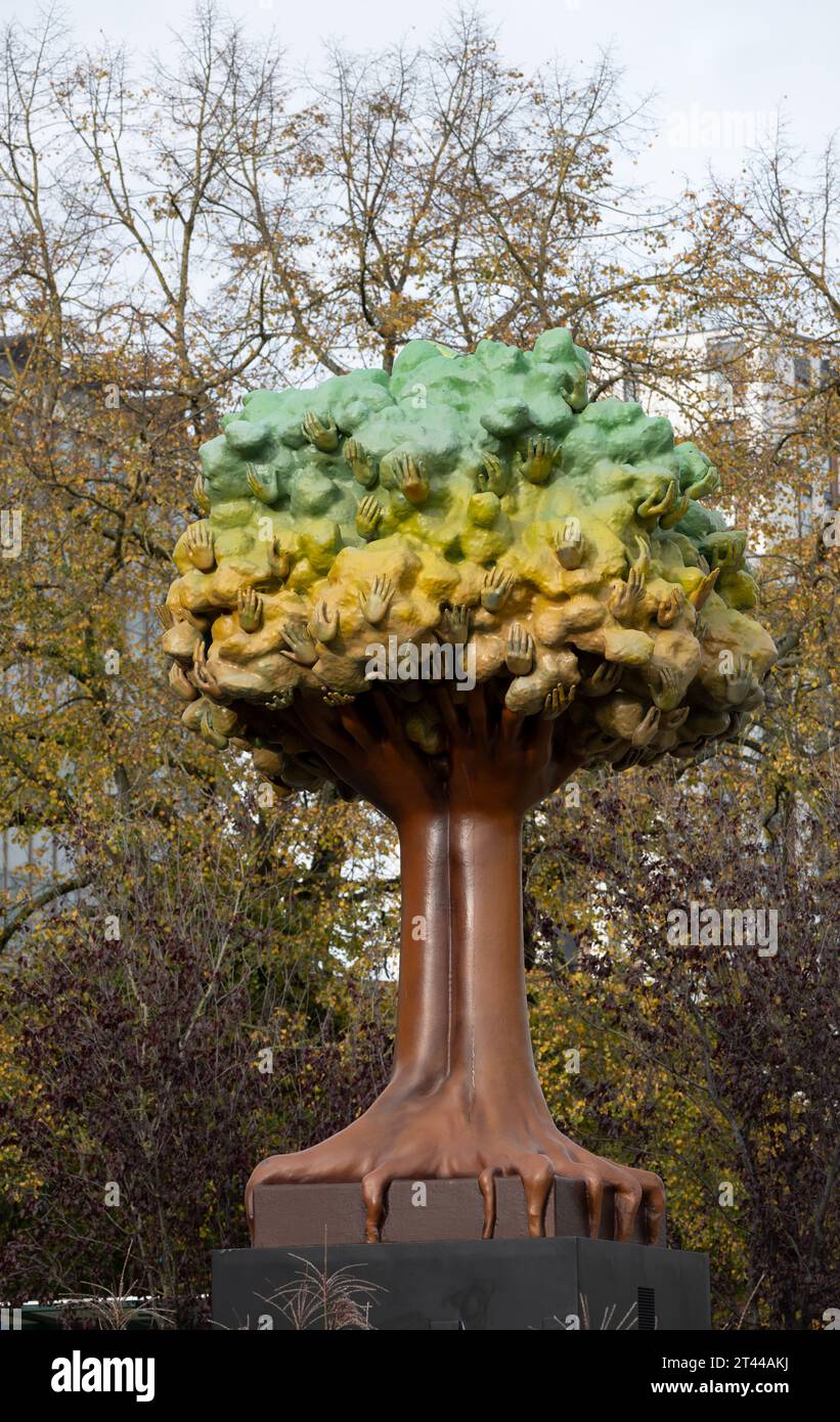 Tree of Hands sculpture, Starley Gardens, Coventry, West Midlands ...