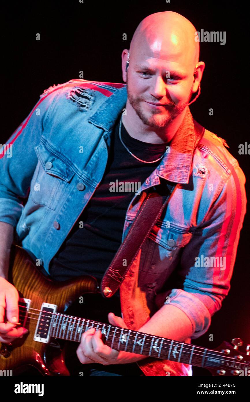 Edmonton, Canada. 26th Oct, 2023. Brock Hunter (guitar) of the Canadian ...