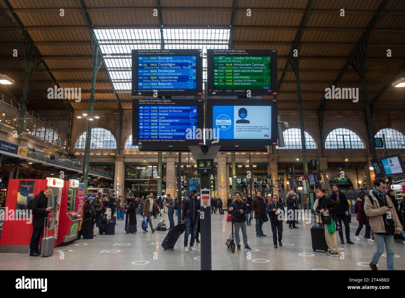 Passengers crowd the platform at Gare du Nord SNCF railway station in ...