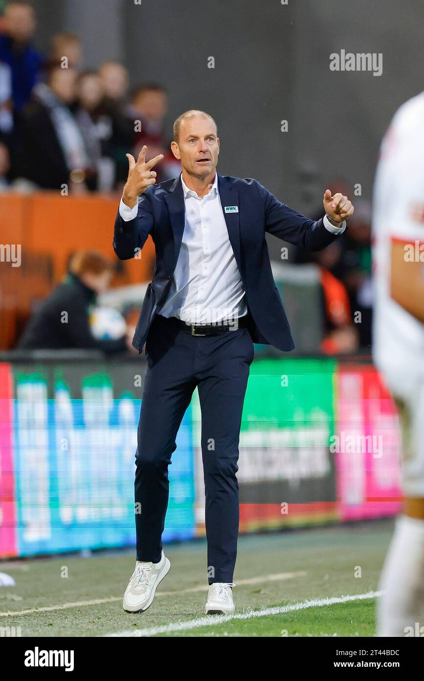 Augsburg, Germany. 28th Oct, 2023. Soccer: Bundesliga, FC Augsburg ...