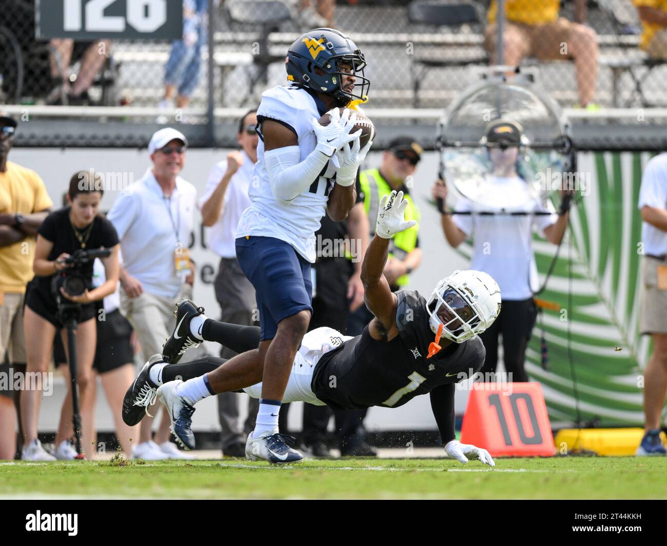 Javon baker ucf hi-res stock photography and images - Alamy