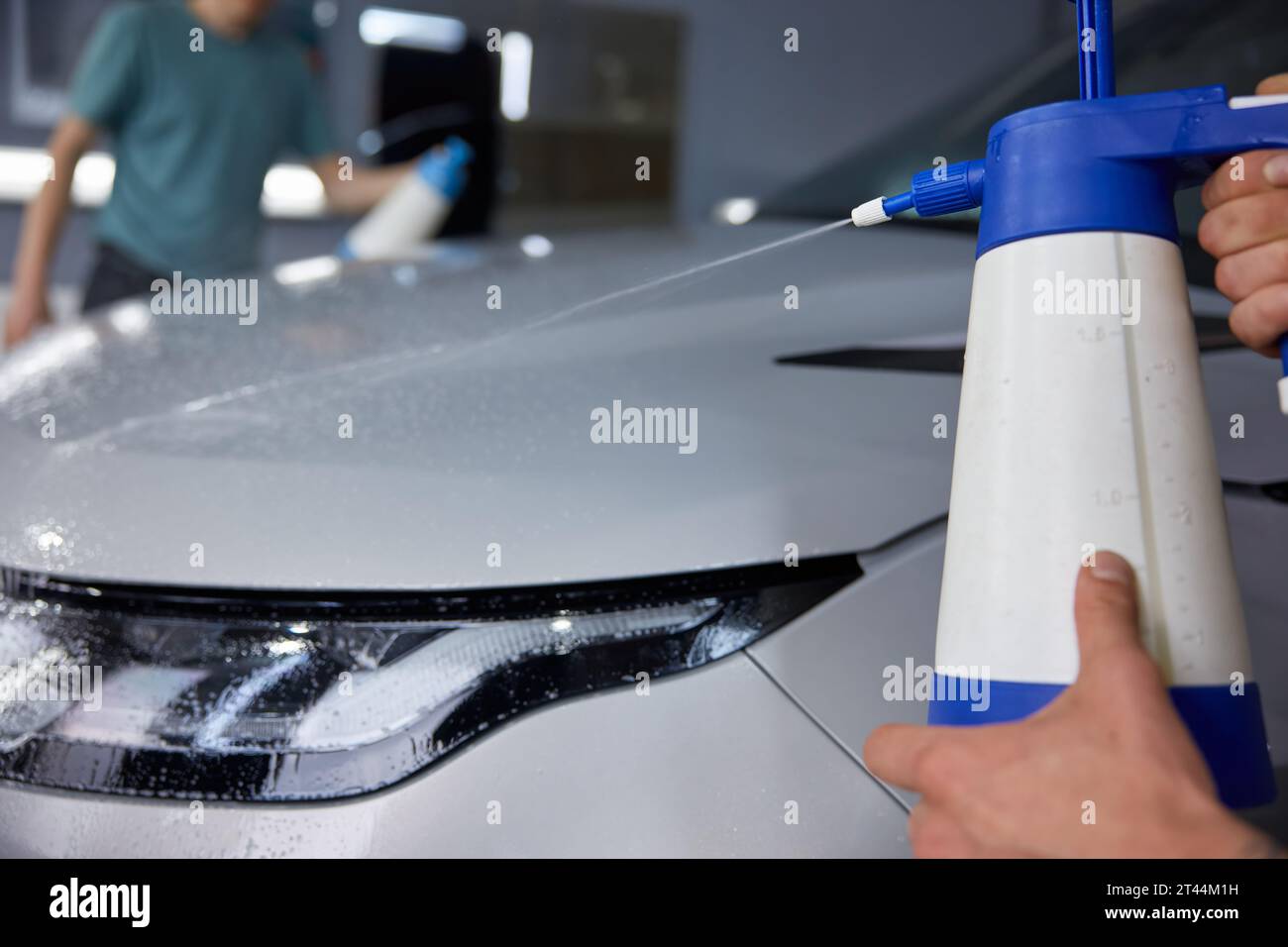 Professional car detailer hi-res stock photography and images - Alamy