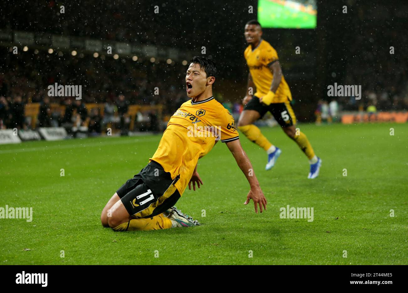 Wolverhampton Wanderers' Hwang Hee-Chan celebrates scoring his sides ...
