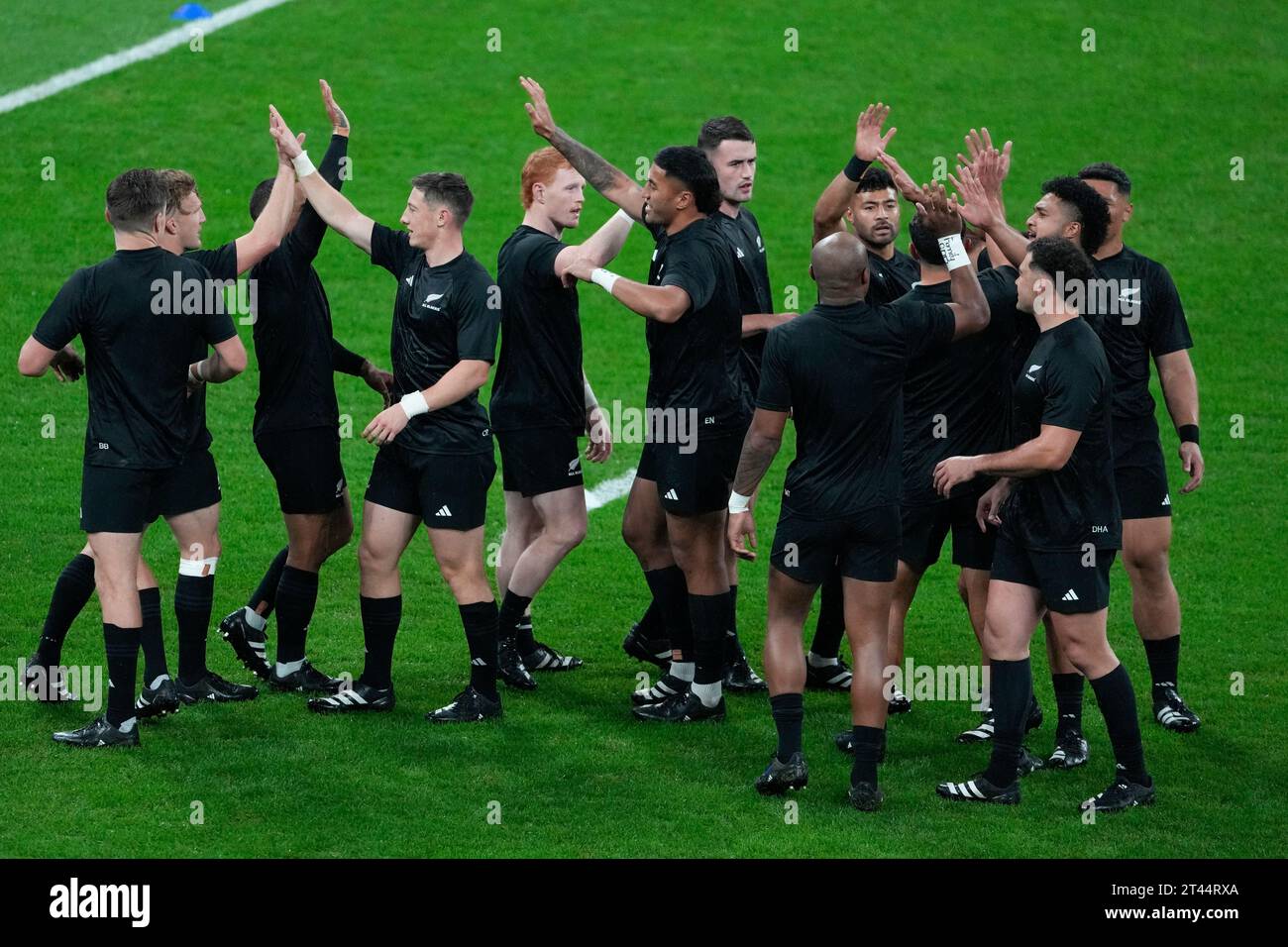 New Zealand's players warm up before the Rugby World Cup final match ...