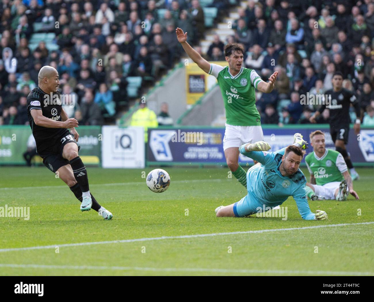 Edinburgh, UK. 28th Oct, 2023. Scottish Premiership - Hibernian FC v ...
