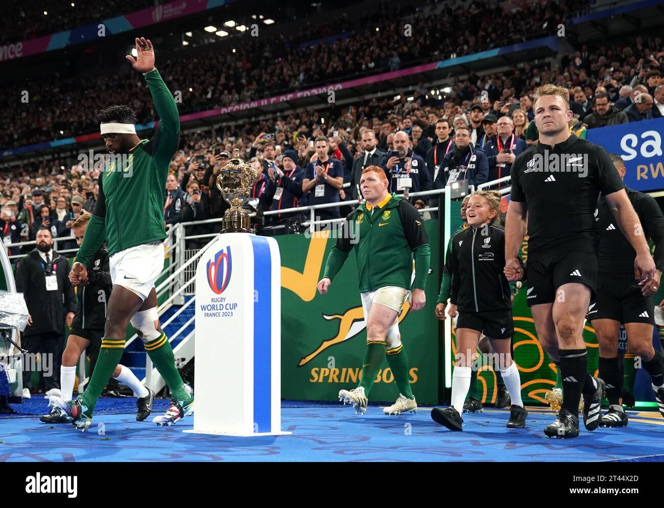 South africa rugby world cup trophy 2023 hi-res stock photography and ...