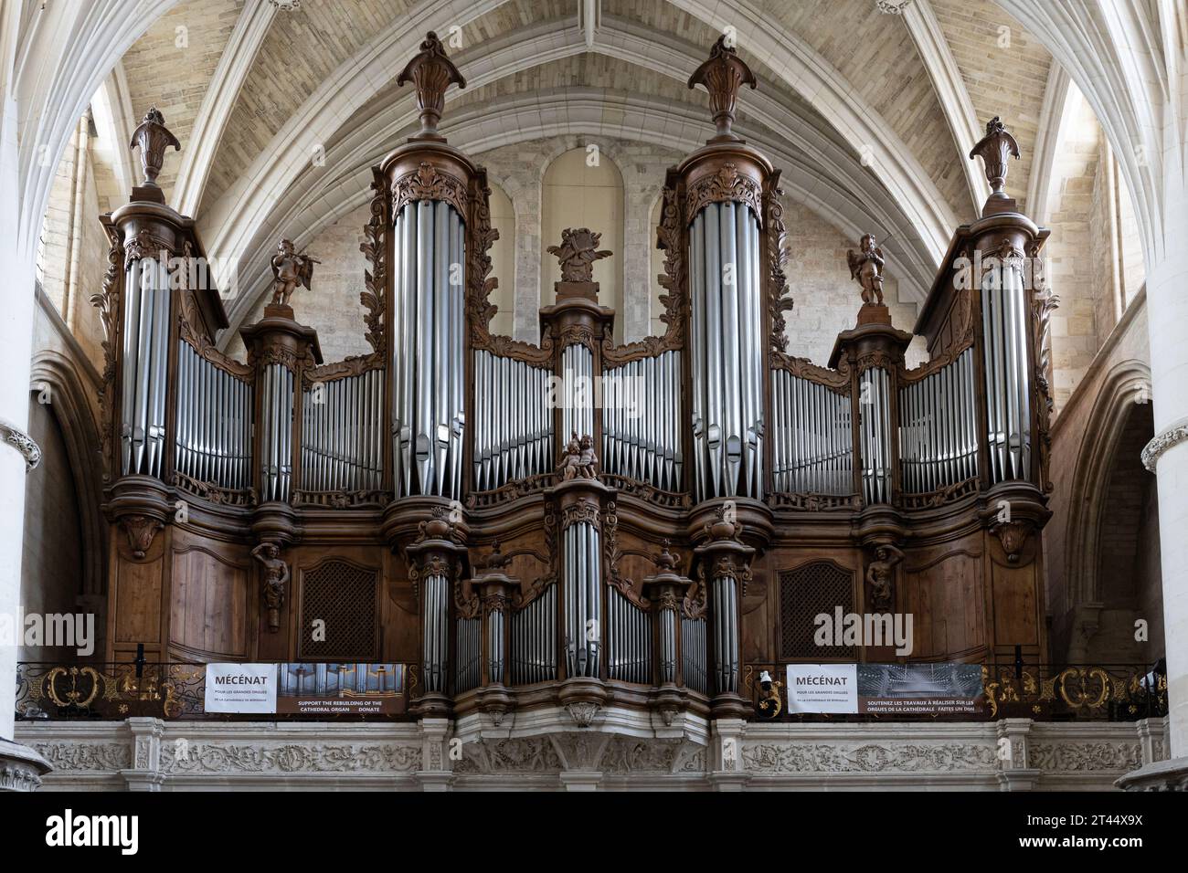 Grand organ of Primatial Cathedral of St Andrew in Bordeaux, France ...