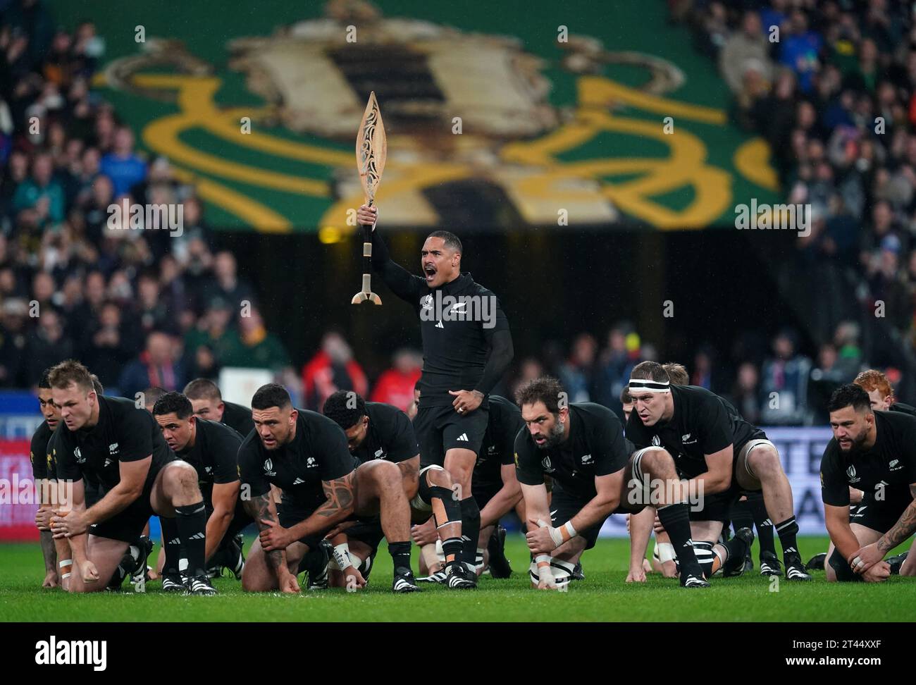 New Zealand's Aaron Smith leads the Haka before the Rugby World Cup ...
