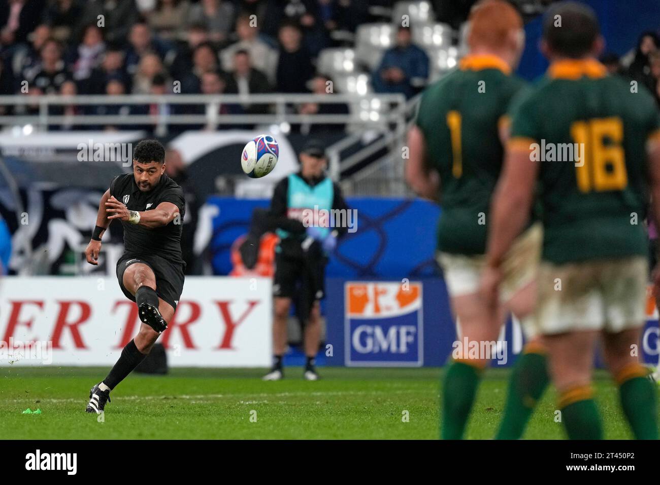 New Zealand's Richie Mo'unga kicks a penalty during the Rugby World Cup ...