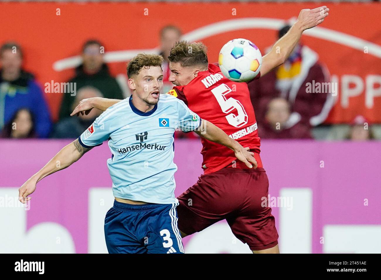 Kaiserslautern, Germany. 28th Oct, 2023. Soccer: 2nd Bundesliga, 1. FC ...