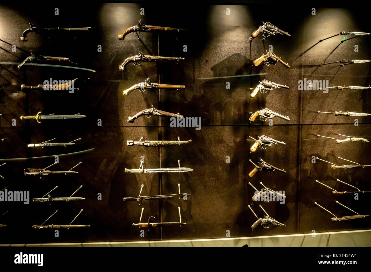 War museums hi-res stock photography and images - Alamy