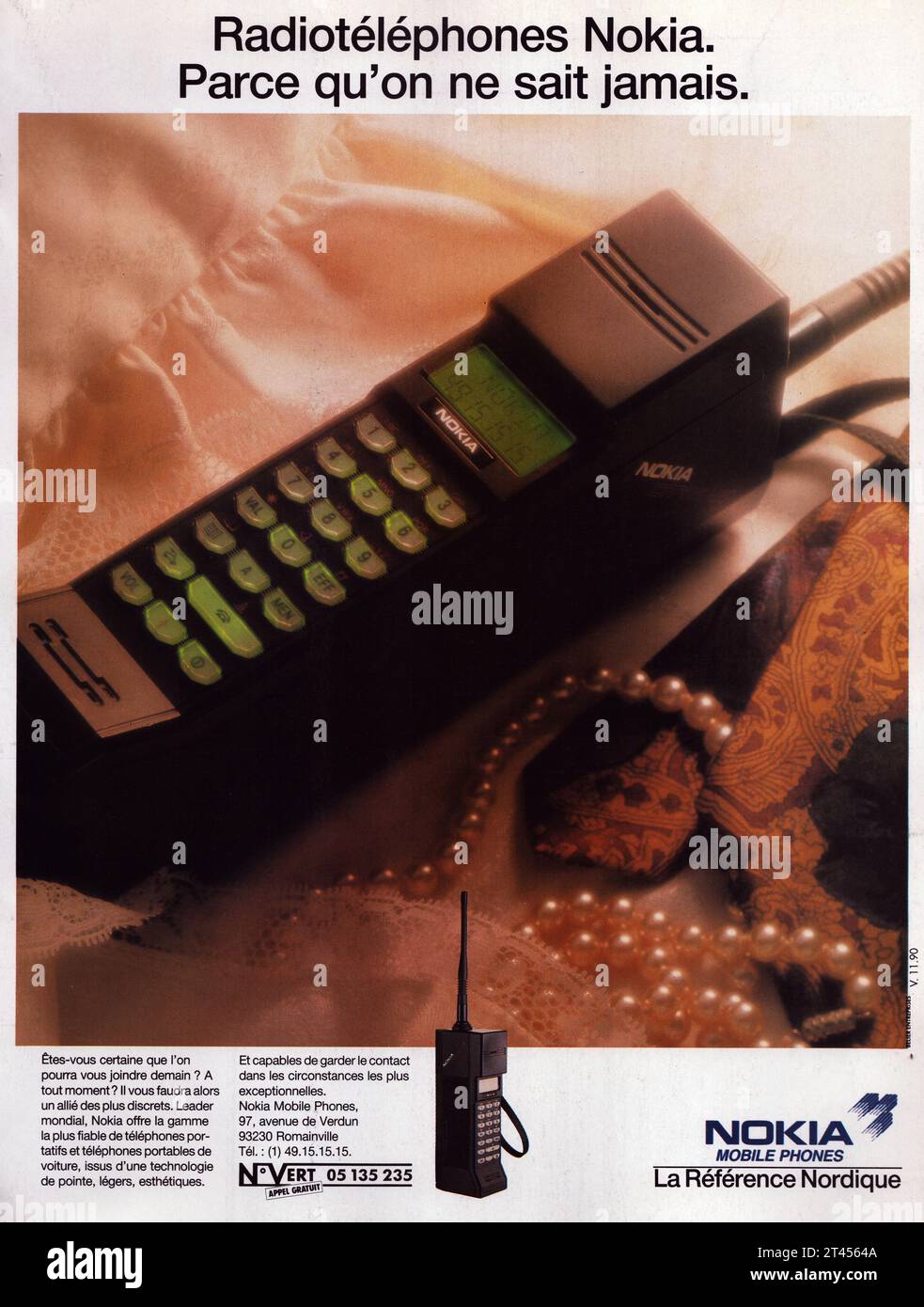 Nokia french advertisement hi-res stock photography and images - Alamy