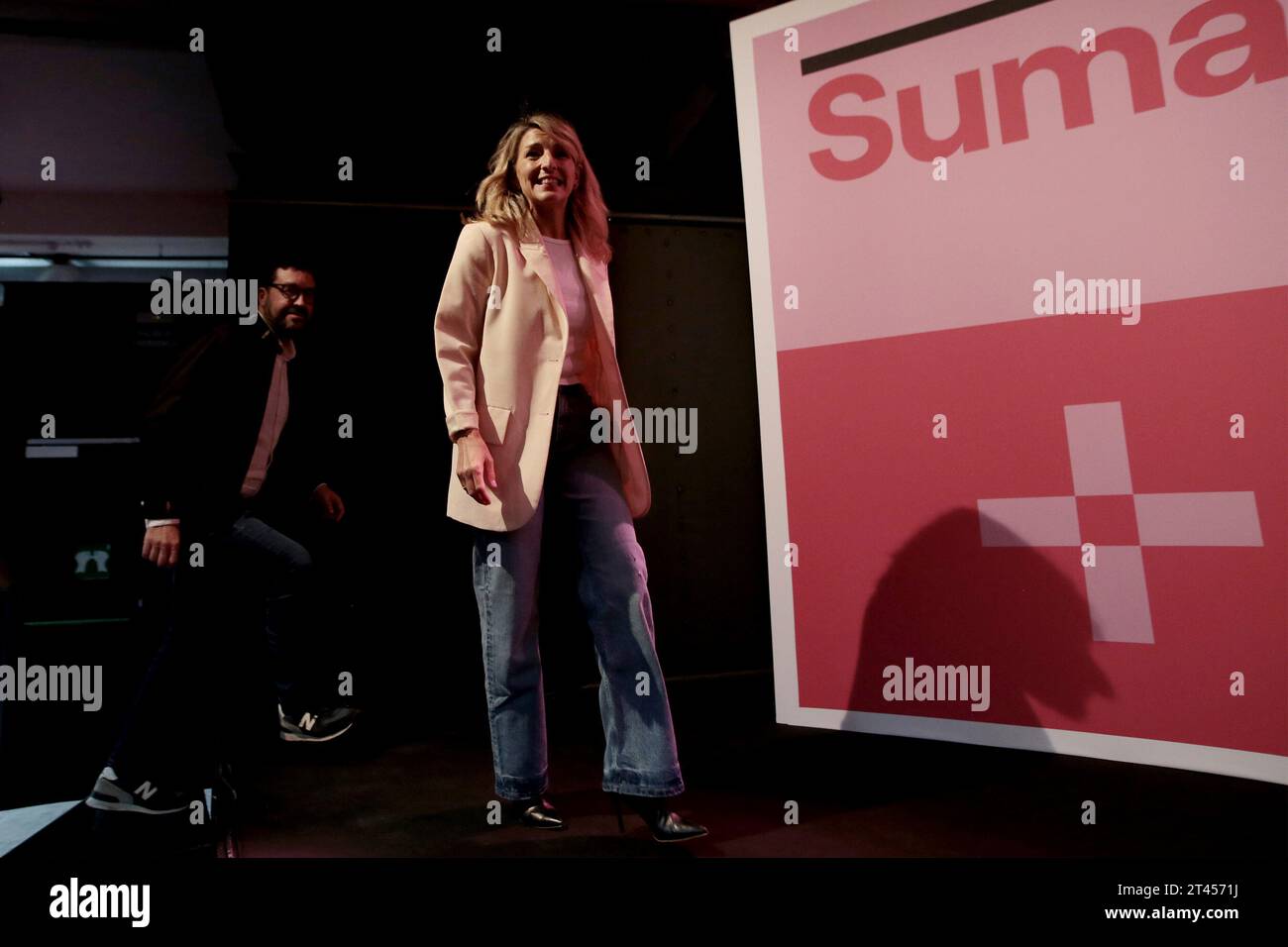 Sumar platform hi-res stock photography and images - Alamy