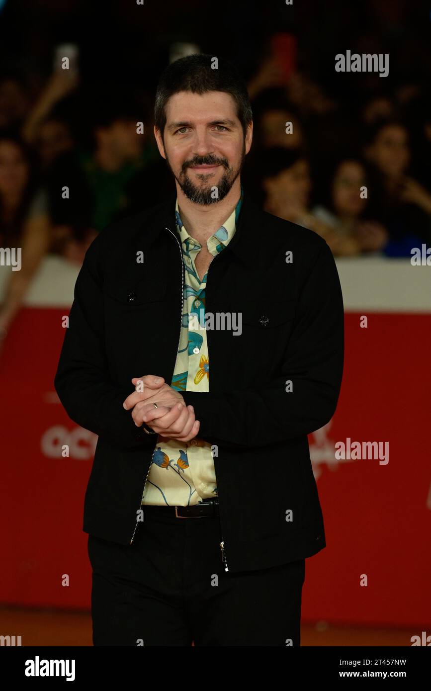 Mare fuori 4 hi-res stock photography and images - Alamy