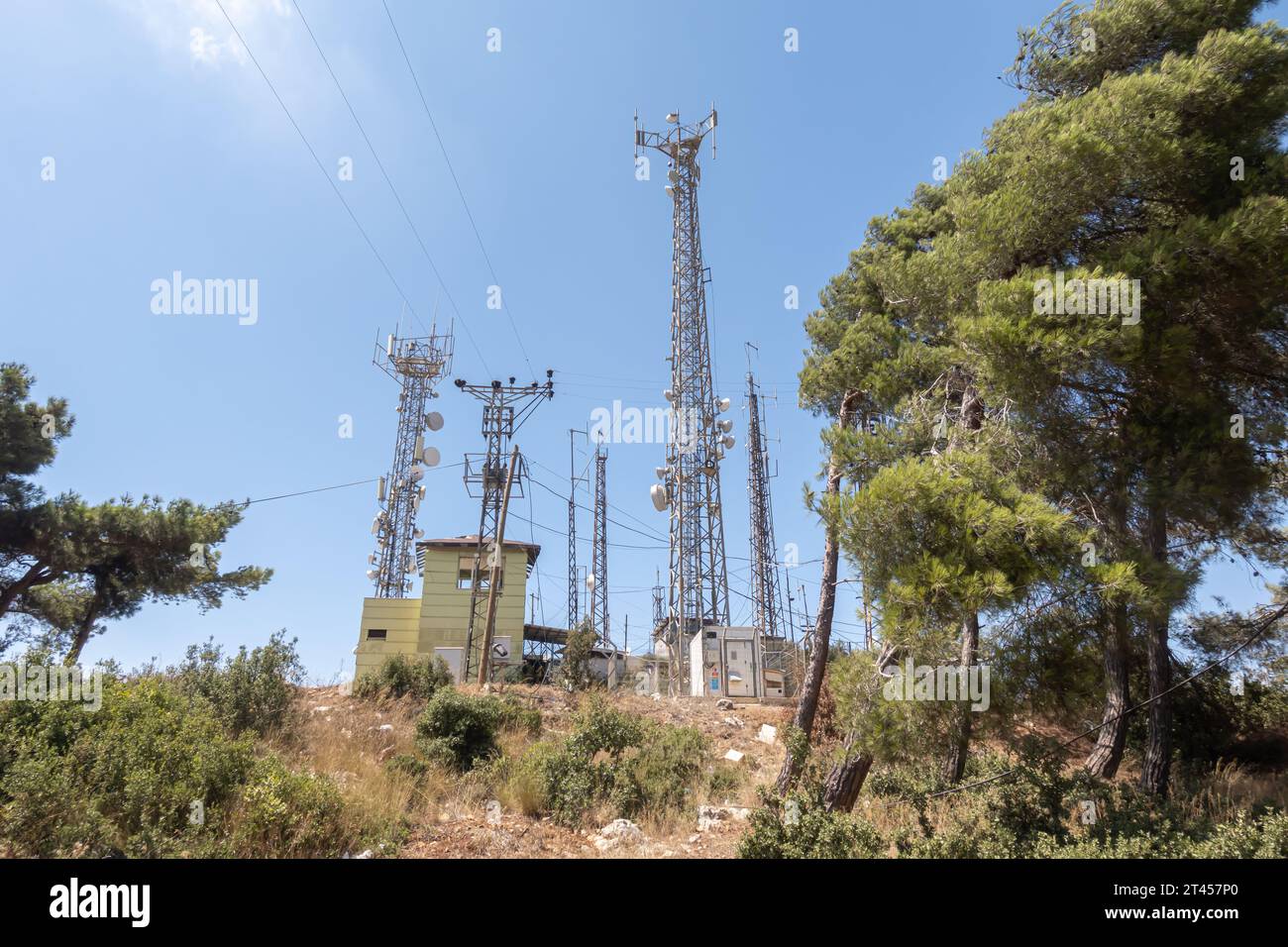 Electricity poles hi-res stock photography and images - Alamy