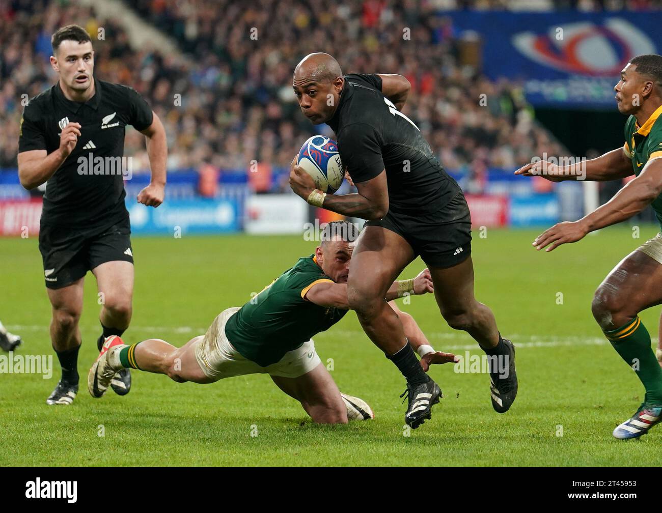New Zealand's Mark Tele'a runs for the line in a build-up to their side ...