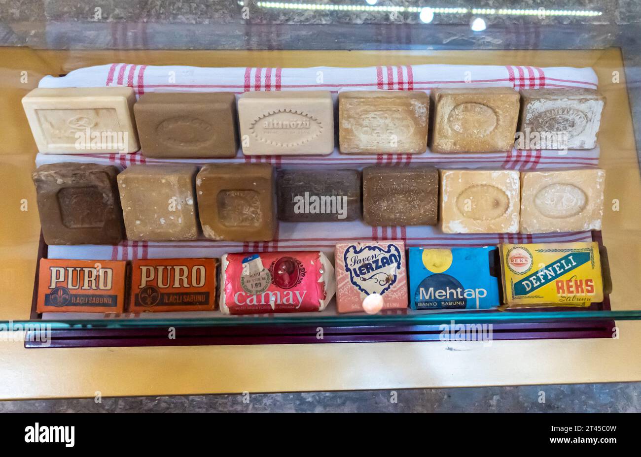 Turkish baths soaps hi-res stock photography and images - Alamy