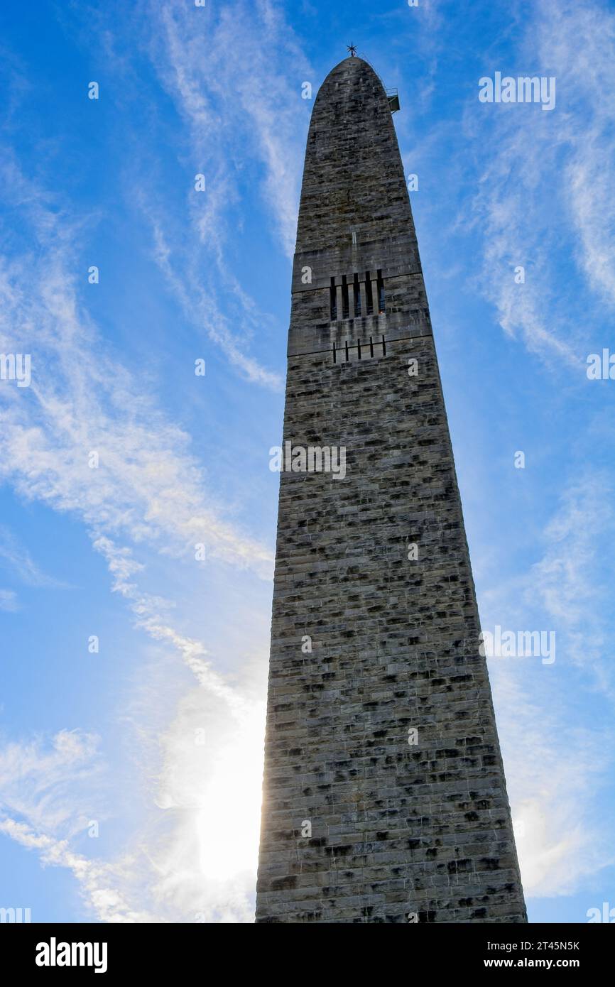 93 meter stone obelisk commemorating American Revolutionary War Battle ...