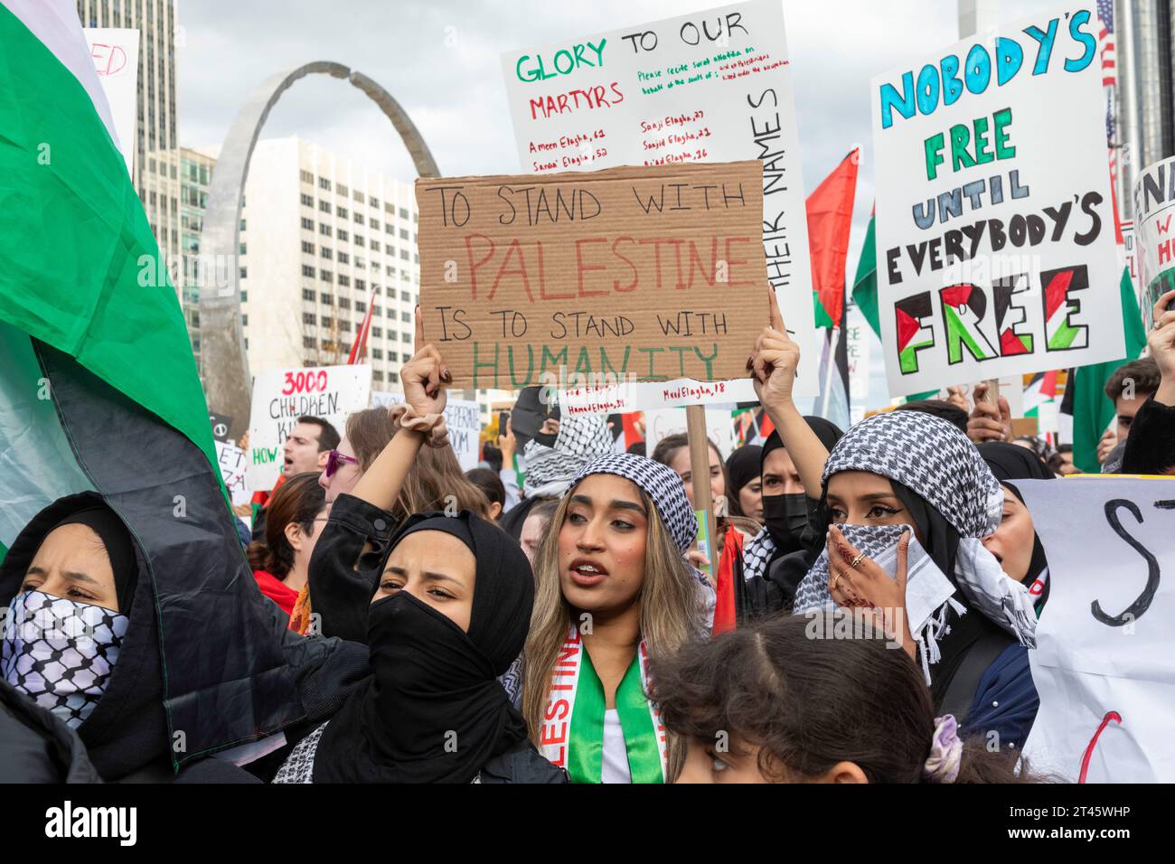 Detroit, Michigan, USA. 28th Oct, 2023. Thousands of Palestinian ...