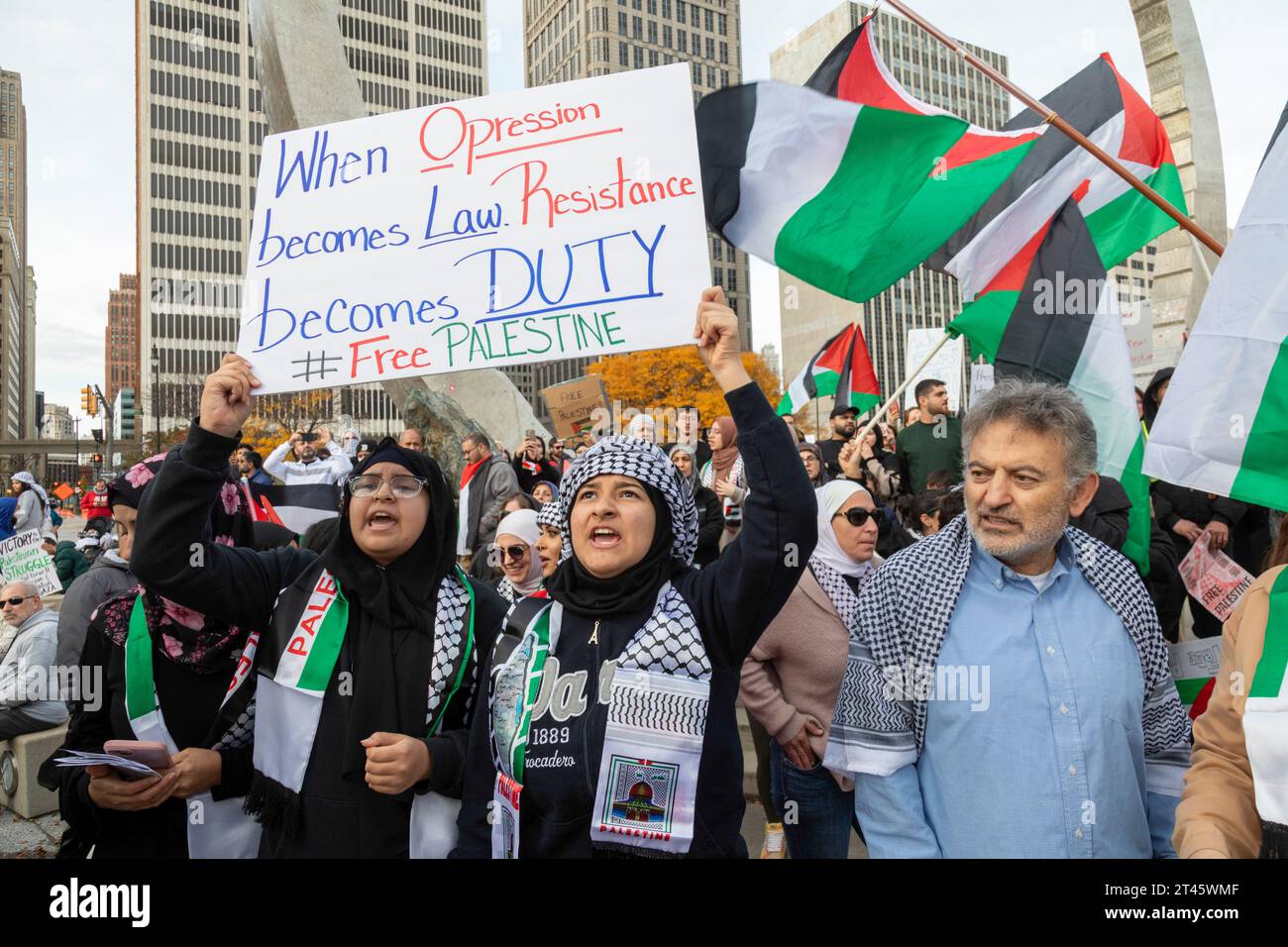 Detroit, Michigan, USA. 28th Oct, 2023. Thousands of Palestinian ...