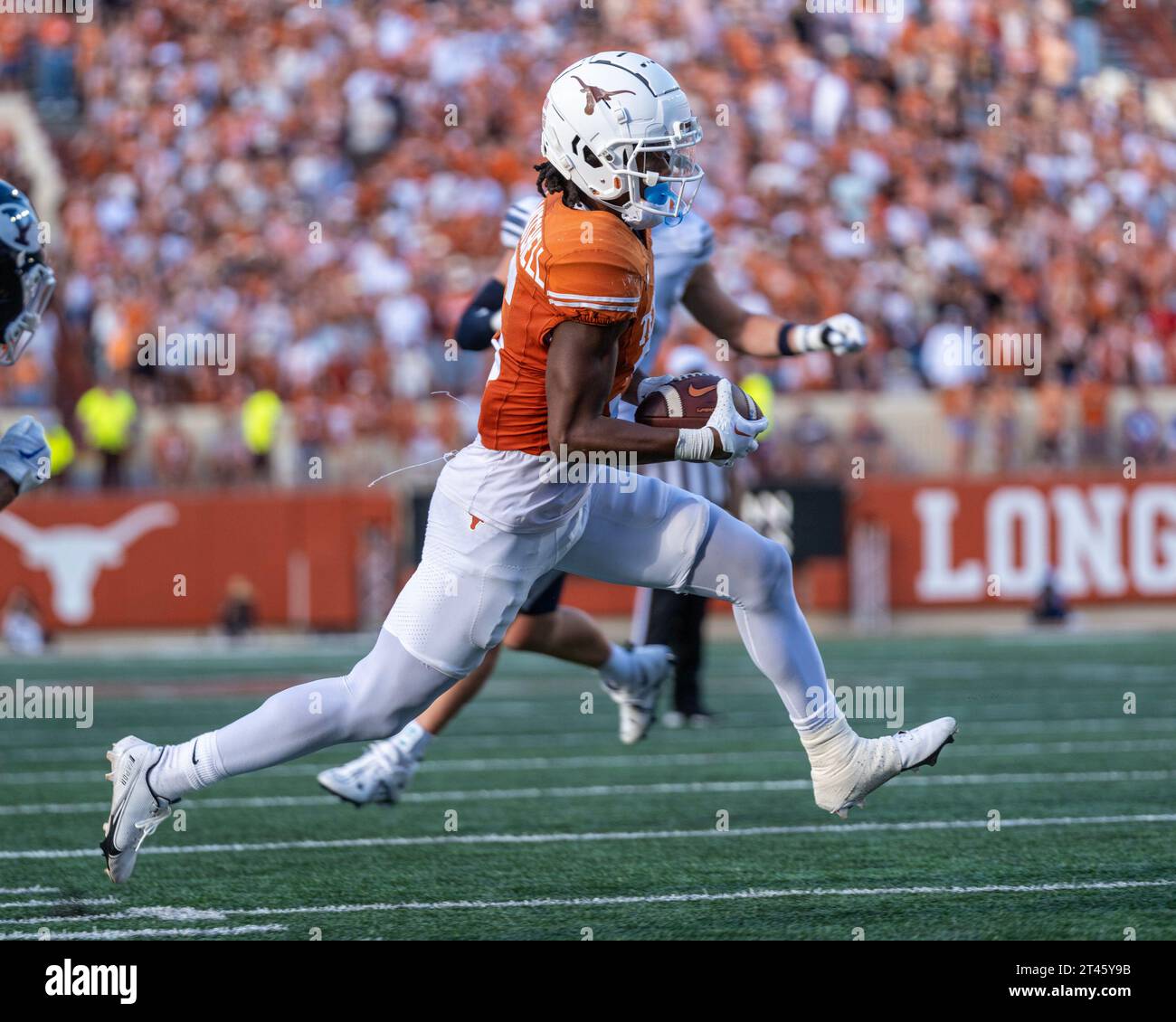 Adonai mitchell hi-res stock photography and images - Alamy