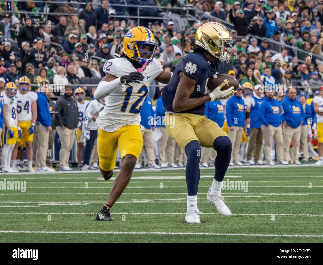 SOUTH BEND, IN - OCTOBER 28: Notre Dame Fighting Irish wide receiver ...
