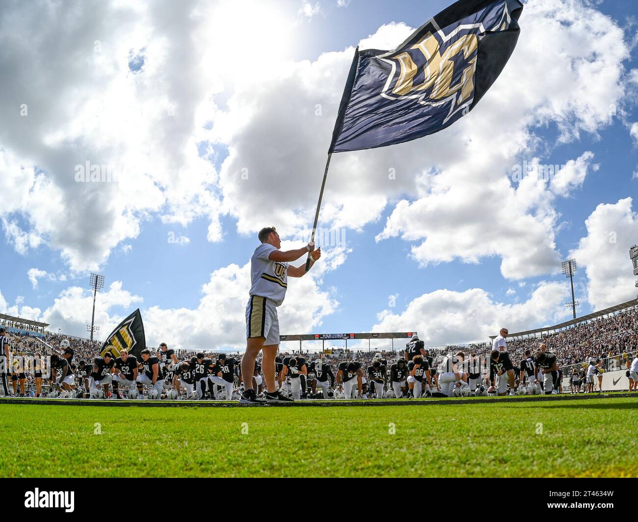 Orlando, USA. 28th Oct, 2023. October 28, 2023: A member of the UCF ...