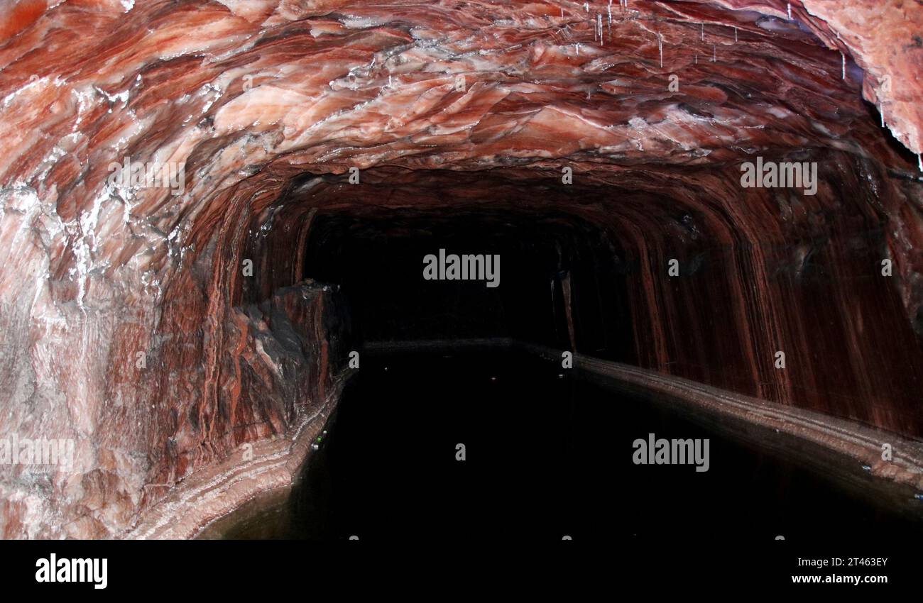 Khewra Salt Mines Stock Photo - Alamy