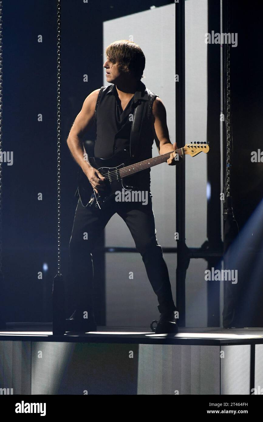 Carta uno hi-res stock photography and images - Alamy