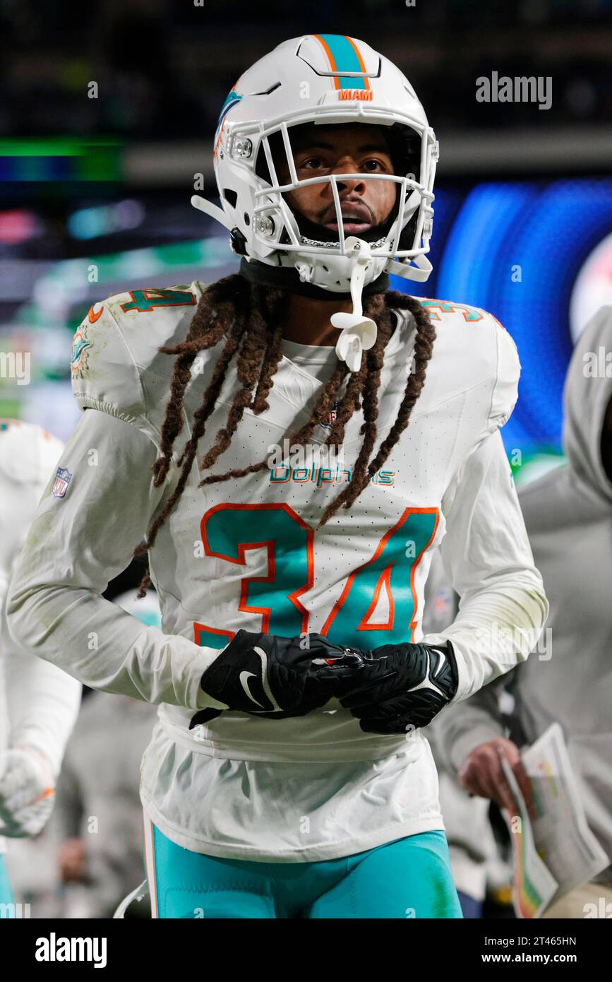 Miami Dolphins cornerback Parry Nickerson (34) in action against the ...