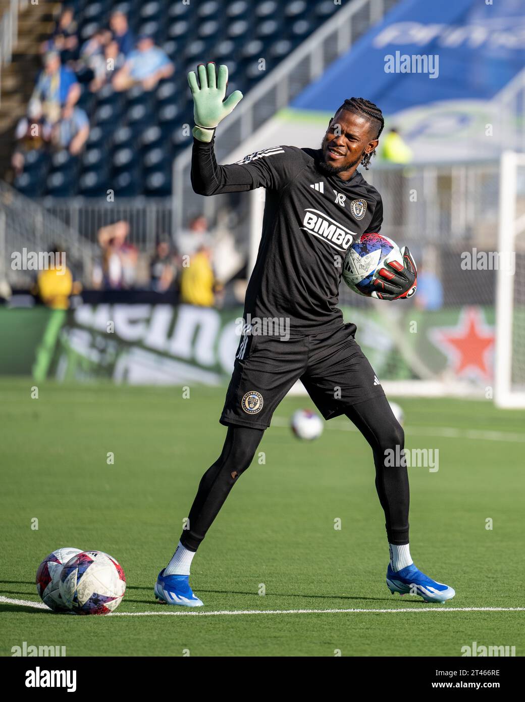 Andre Blake Philadelphia Union goalie (number 18) warms up before an ...