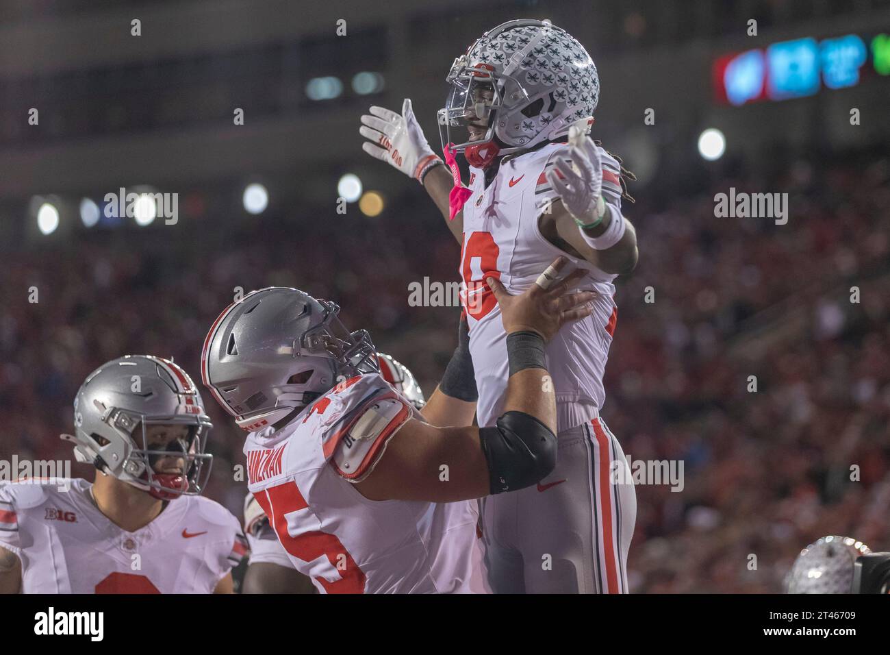 MADISON, WI - OCTOBER 28: Ohio State Buckeyes wide receiver Marvin ...