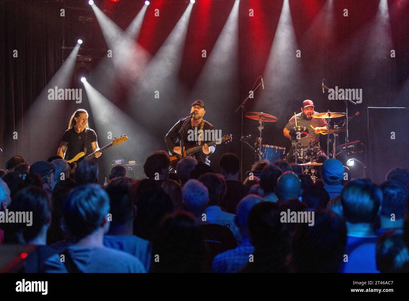 Der irische Sänger RYAN SHERIDAN beim Live Auftritt auf dem Crossroads ...