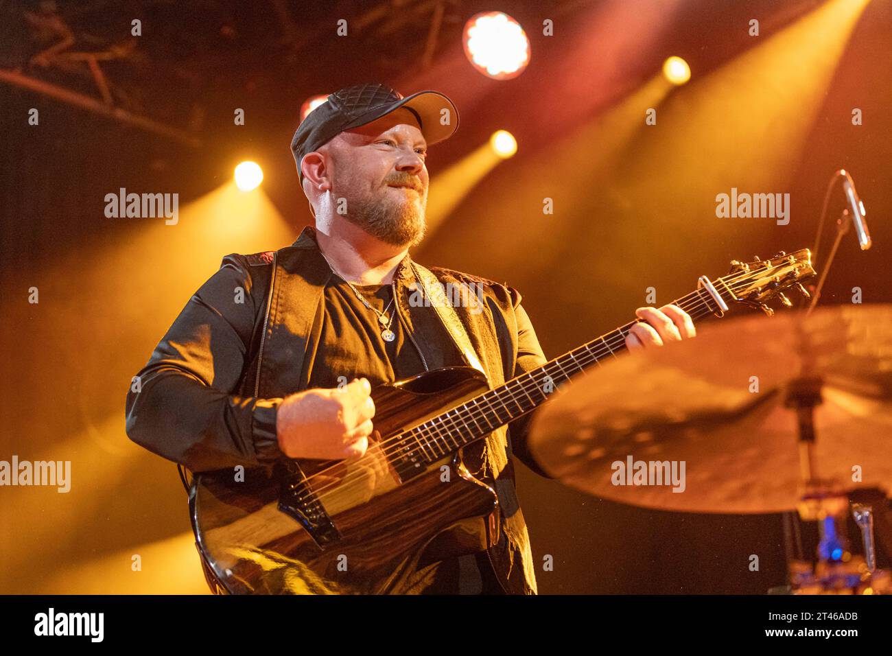 Der irische Sänger RYAN SHERIDAN beim Live Auftritt auf dem Crossroads Festival - Die 20 ...
