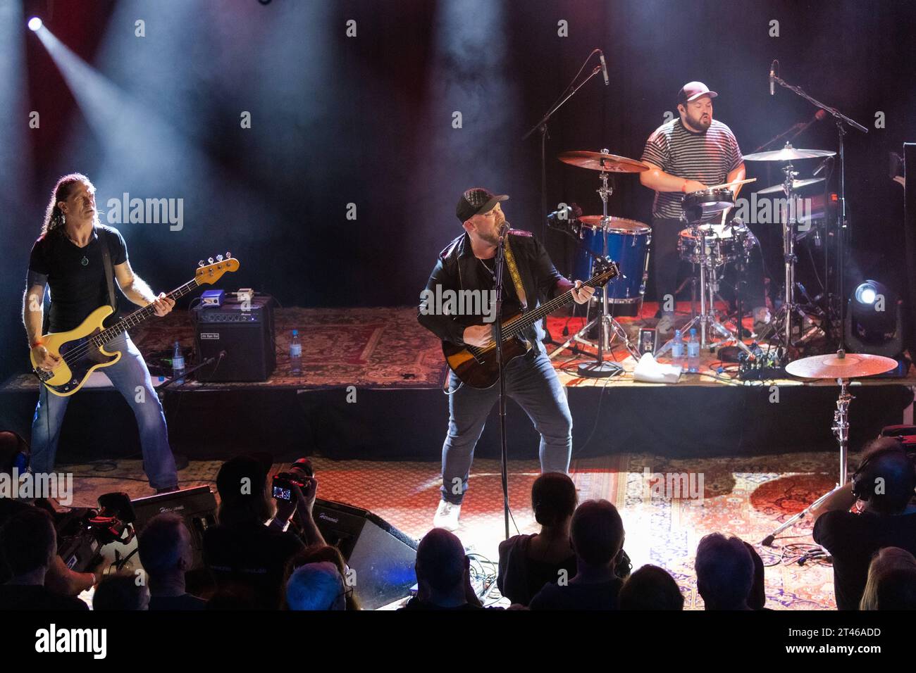 Der irische Sänger RYAN SHERIDAN beim Live Auftritt auf dem Crossroads ...