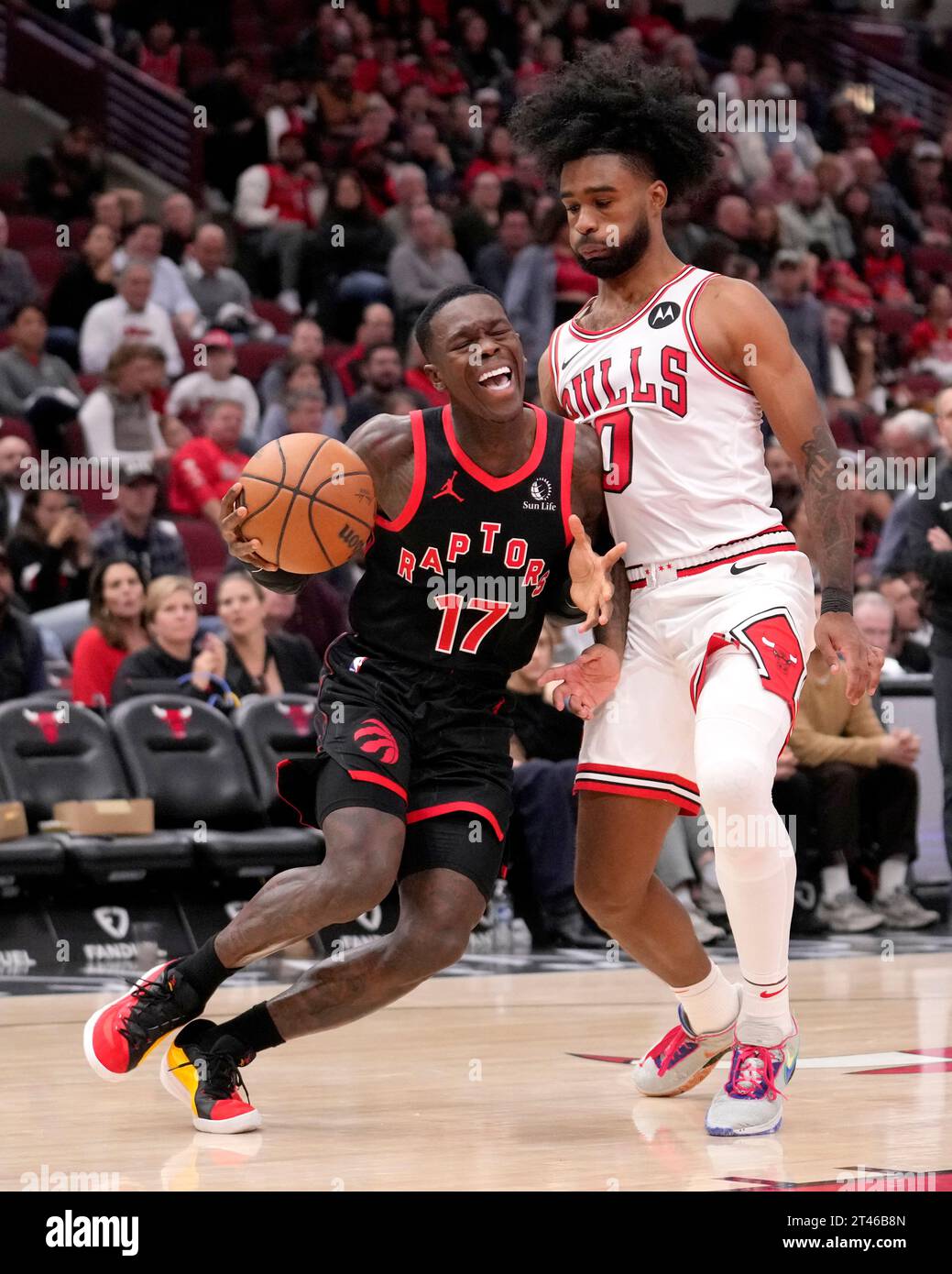 Toronto Raptors' Dennis Schroder drives to the basket as Chicago Bulls ...