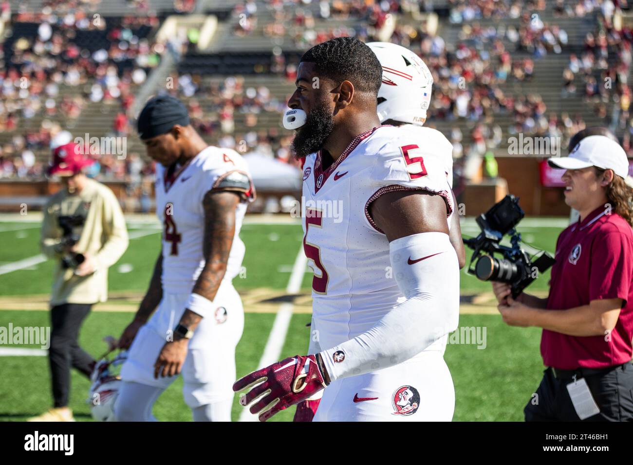 October 28, 2023: Florida State Seminoles defensive lineman Jared Verse (5) heads to the locker ...