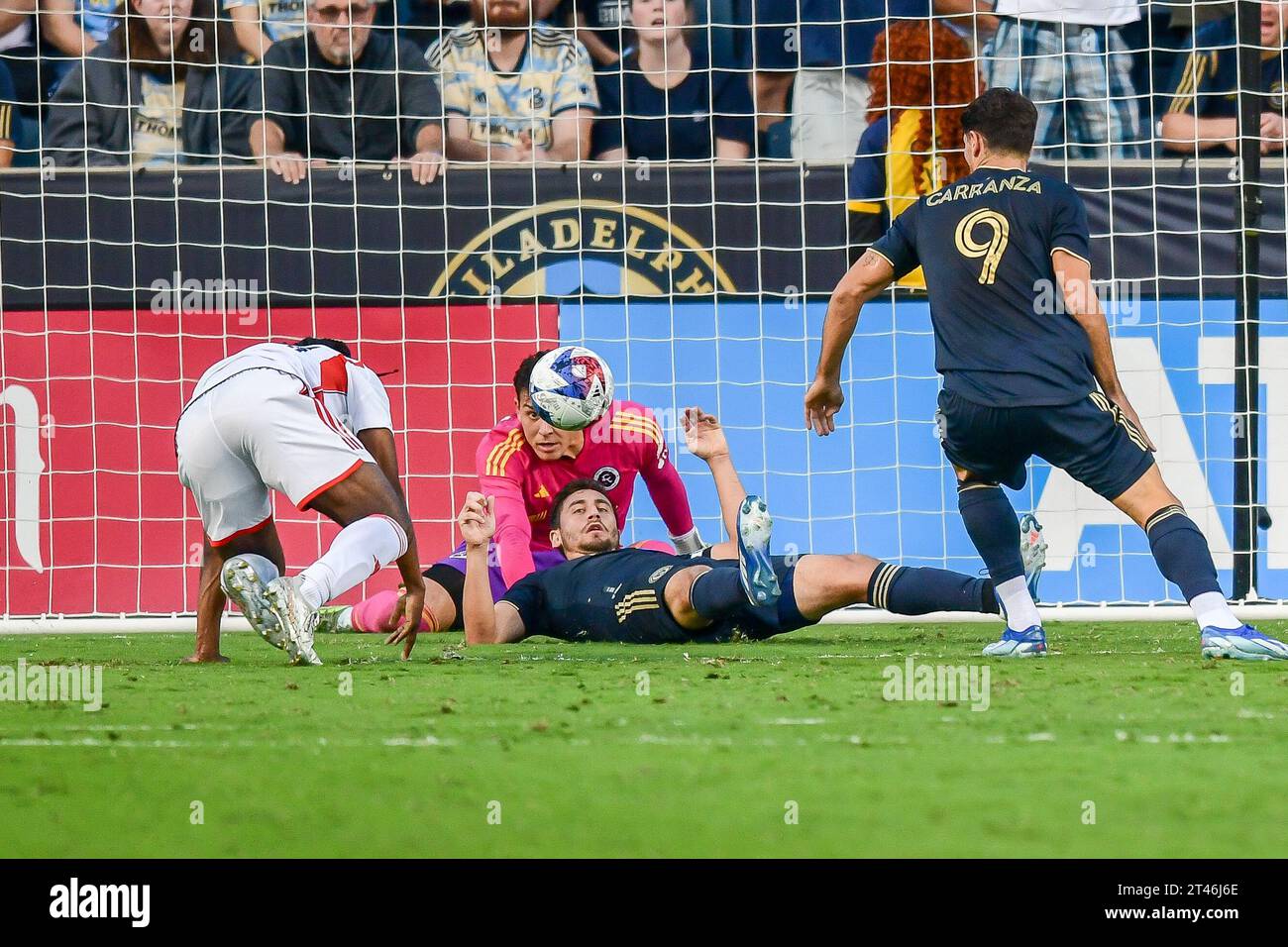 Chaotic football scene hi-res stock photography and images - Alamy