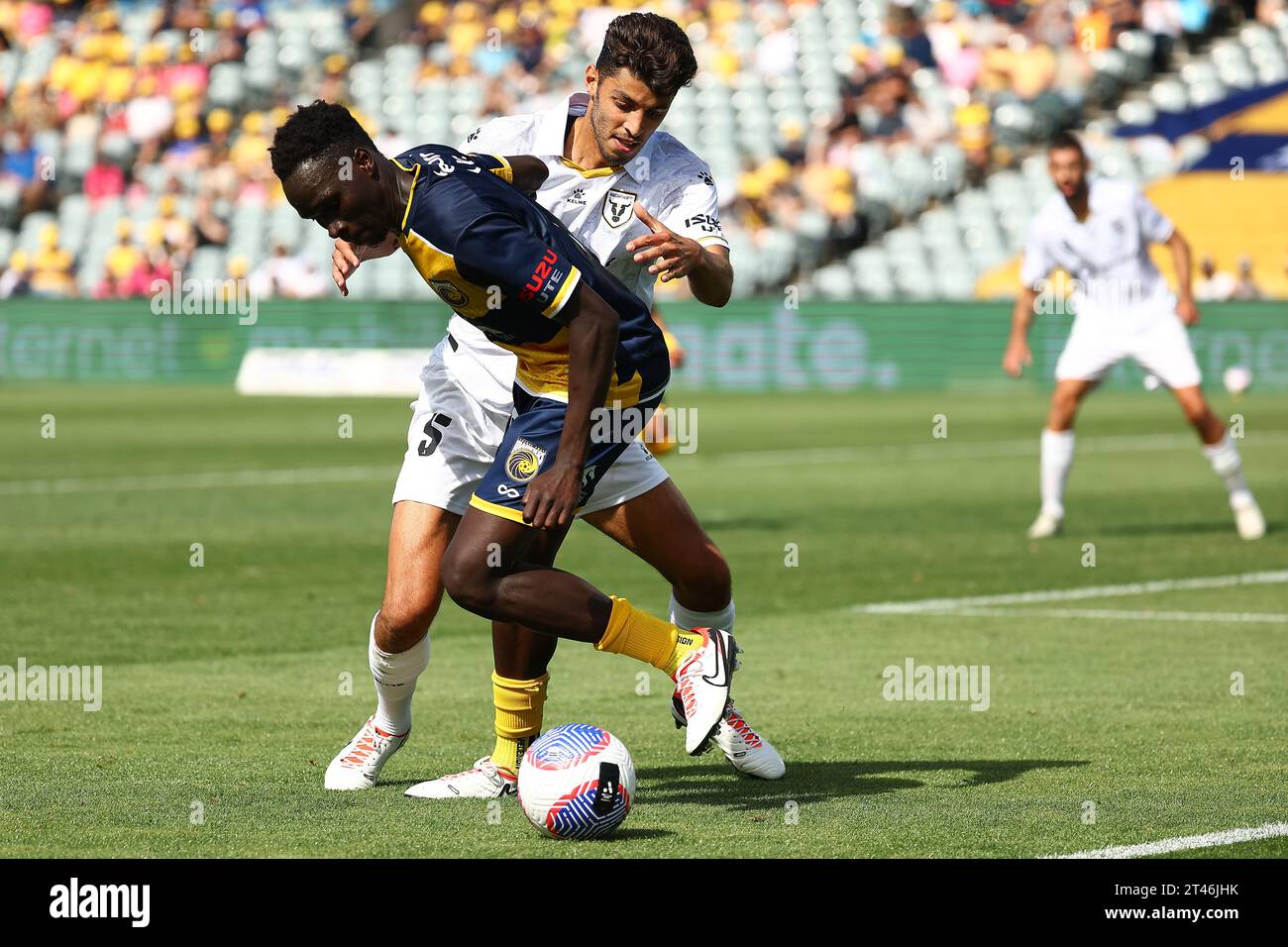 Central Coast, Australia. 29th Oct, 2023. Alou Kuol of the Mariners and ...